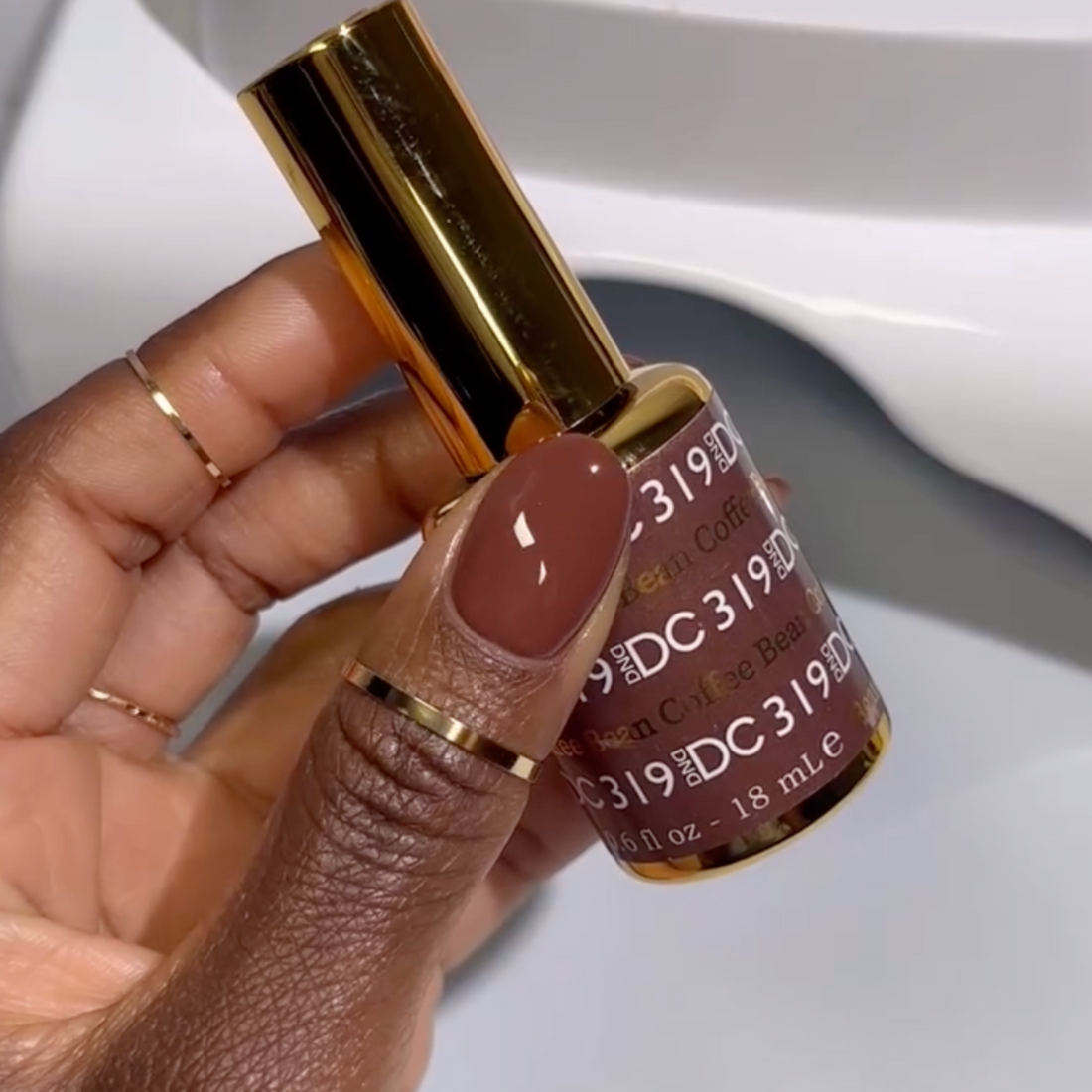 Buy DND Duo Gel - DC319 Coffee Bean | Diamond Nail Supplies